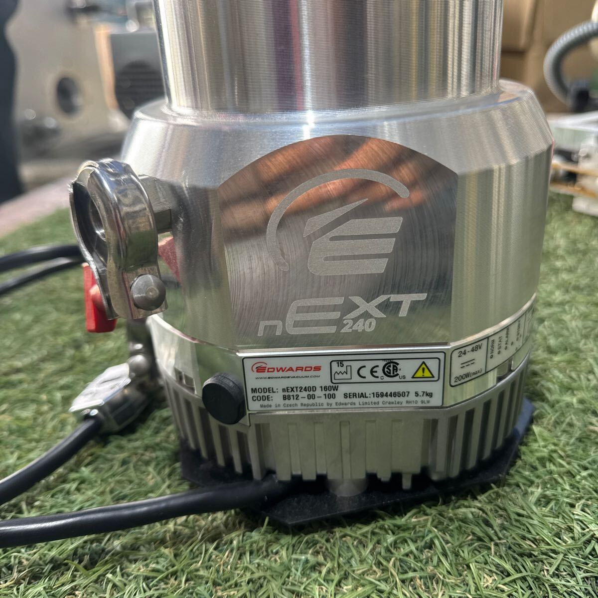 5B283 Edwards nEXT240D 160W ISO-100 ターボ分子真空ポンプ B812-00-100 /MS ...