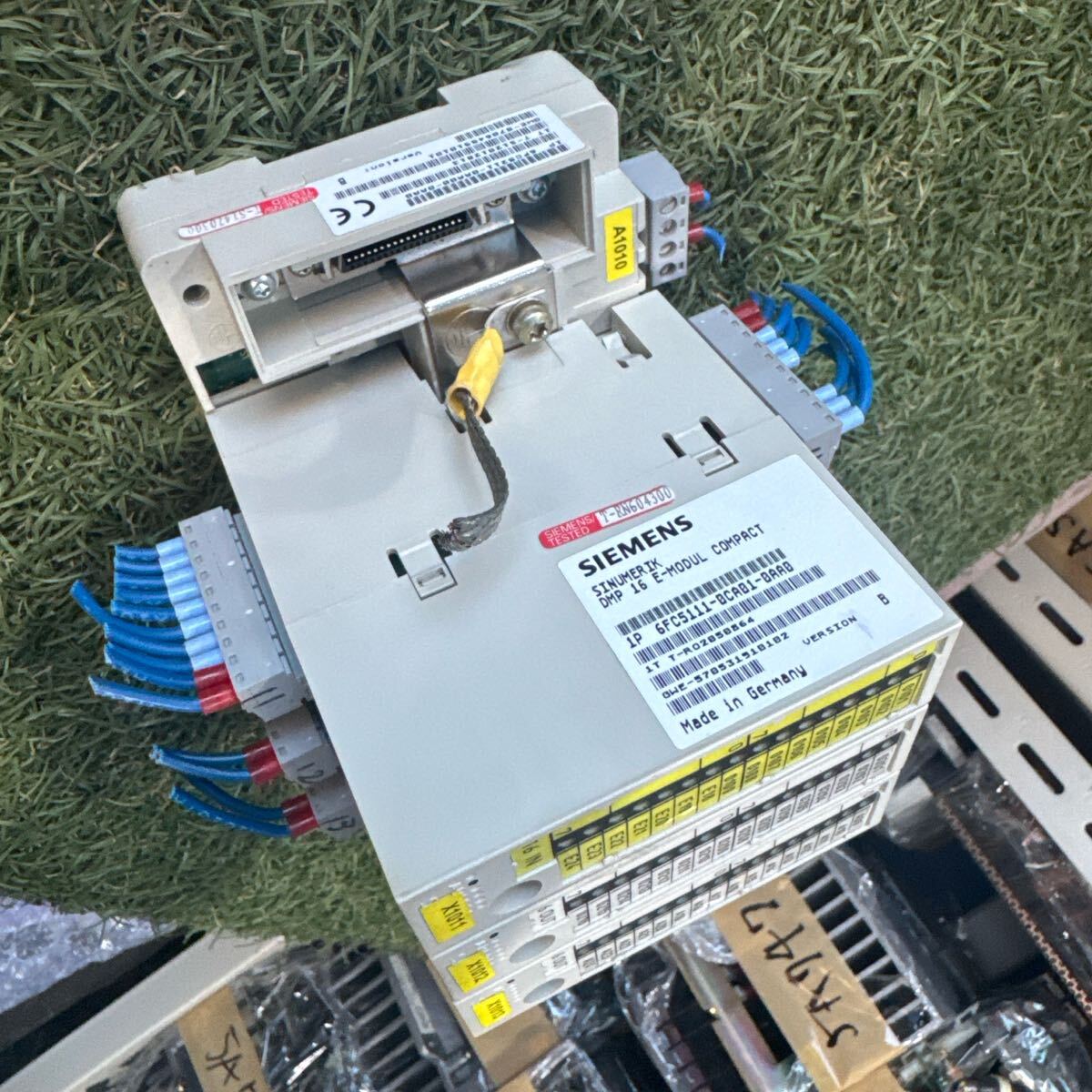 5D245 SIEMENS SINUMERIK DMP 16 Eモジュール コンパクト 6FC5111-0CA01-0AA0 ／16IN ...